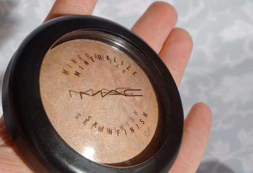 Хайлайтер, бронзер Mac Mineralize SkinFinish