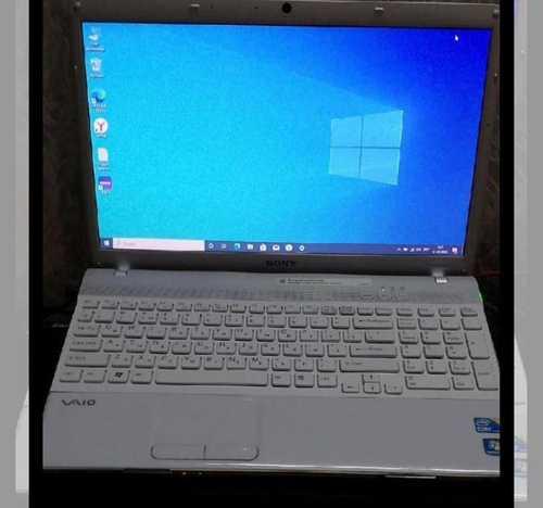 Ноутбук Sony vaio PCG-71211V