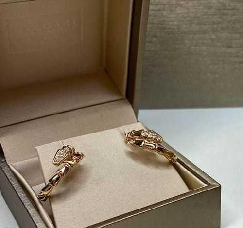 Комплект украшений из золота Bulgari