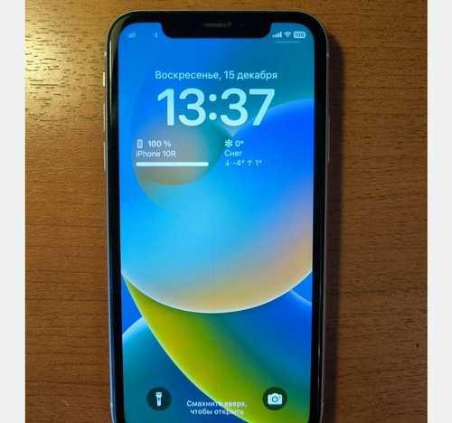 iPhone Xr, 64 ГБ