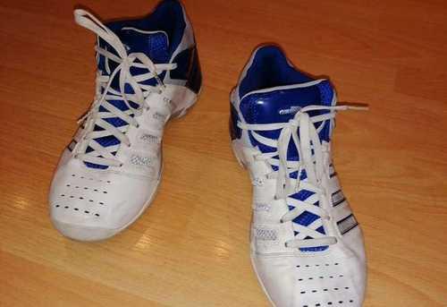Баскетбольные кроссовки adidas