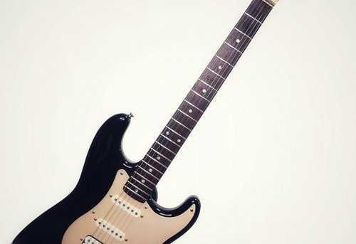 Squier Affinity Strat HSS