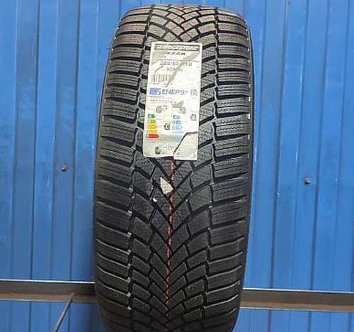 Bridgestone Blizzak LM-005 225/40 R19