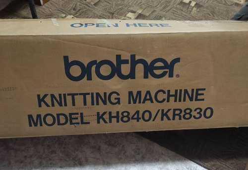 Двухфонтурная вязальная машина brother KN840/KR830