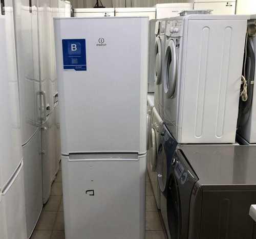 Холодильник Indesit. No Frost. 167 см. Гарантия