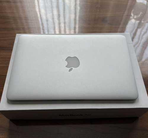 Apple macbook air 11