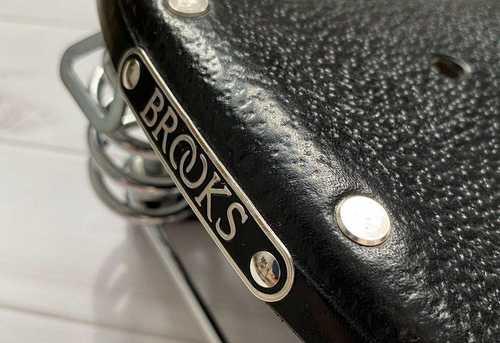 Седло Brooks B67 S чёрное