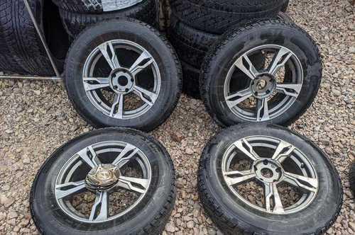 215/65 R16 Kormoran SUV Stud Зима Литые R16 pсd:5x