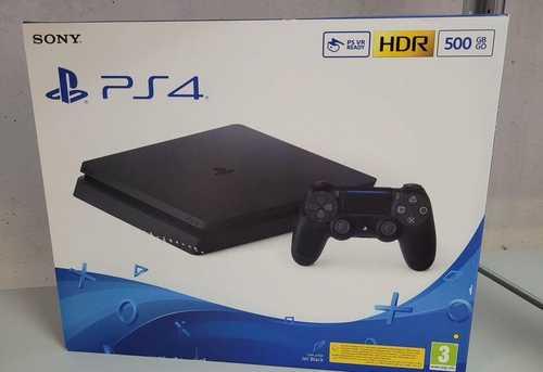 PlayStation 4 500 GB Slim Japan
