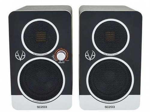 Студийный монитор EVE Audio SC203
