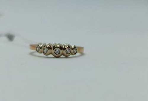 Золотое кольцо с фианитами 18.5 размер