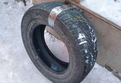 Nokian Tyres Hakkapeliitta 7 215/65 R16 102T