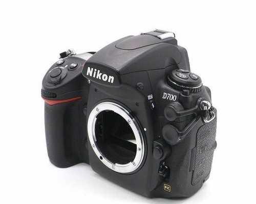 Nikon D700 body (пробег 4445 кадров)