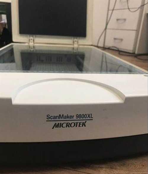 Сканер Microtek 9800XL