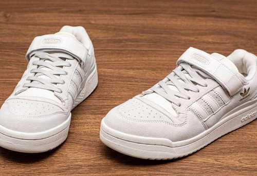 Кроссовки Adidas/40-45 размер