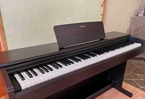 Цифровое Пианино Yamaha YDP-144-R
