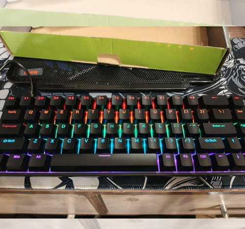 Механическая клавиатура H68K Mechanical keyboard