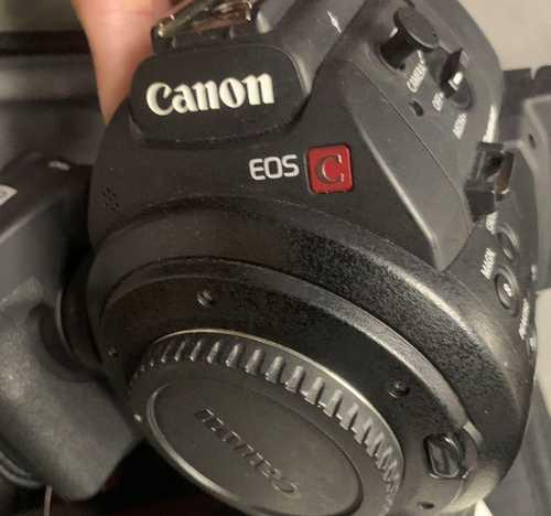 Cаnon еоs C100 Mark II