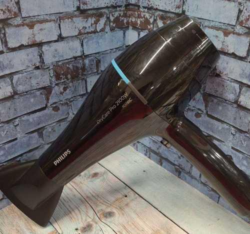Фен Philips dry care pro 2100w