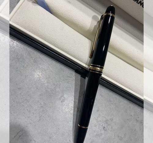 Перьевая ручка Montblanc Meisterstuck