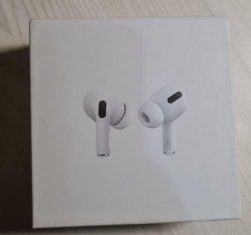 Коробка от airpods pro