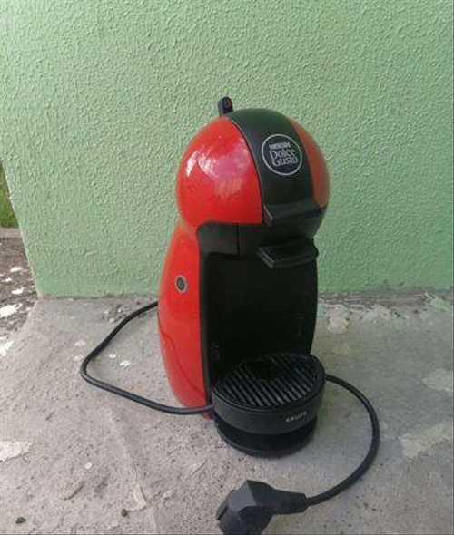 Кофемашина Nescafe dolce gusto