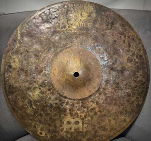 Meinl Byzance Extra Dry Medium Thin hi hat 15" bot
