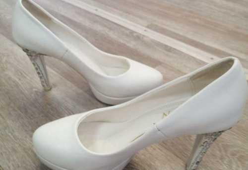 Туфли женские свадебные 36 размер