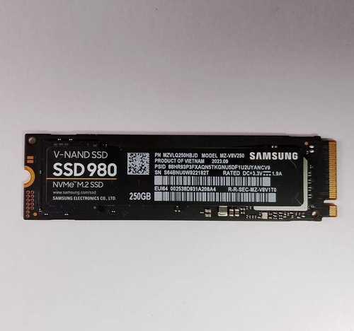 Твердотельный накопитель Samsung 980