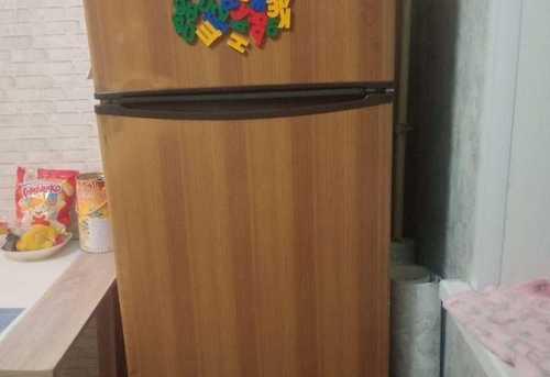 Холодильник indesit(можем привезти)