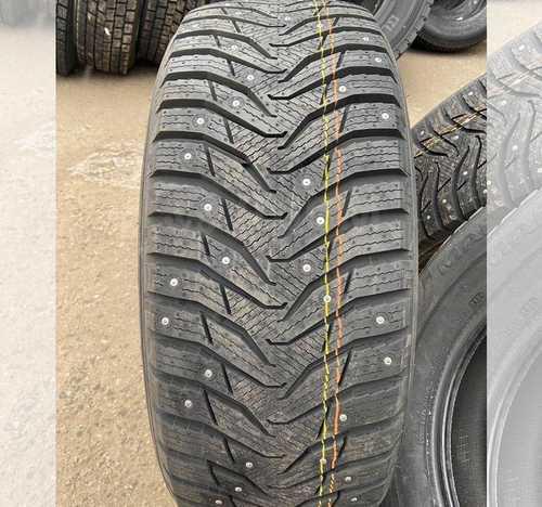 Marshal WinterCraft SUV Ice WS31 235/70 R16 106T