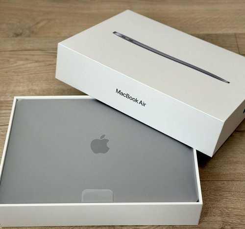 Macbook Air 13 M1 (8/256) русская клавиатура Новый