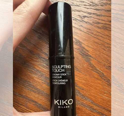 Скульптор kiko milano 201