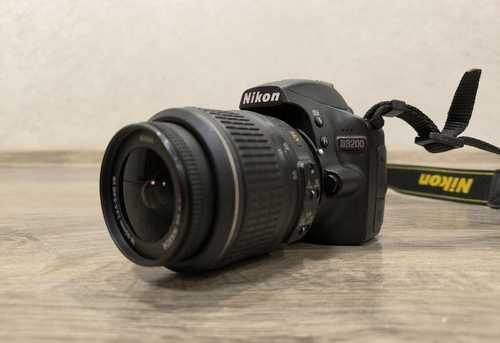 Nikon D3200 + 18-55mm