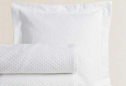 Покрывало в горошек 270-280 Zara home