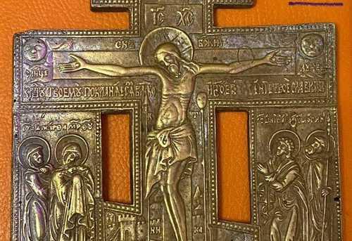 Киотный крест "Распятие с предстоящими"