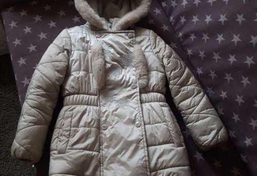 Продаю зимнее пальто для девочки рост 110