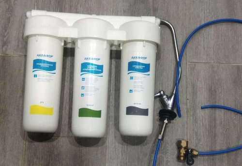 Система фильтрации аквафор воды