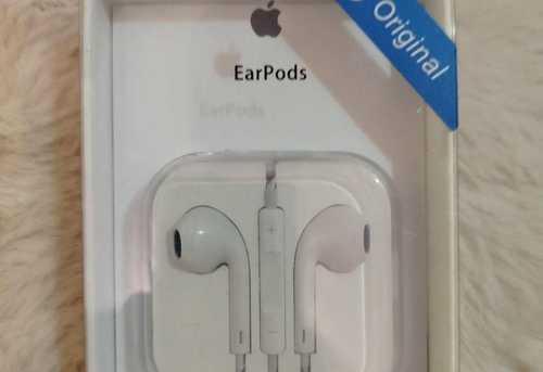 Проводная гарнитура Apple EarPods