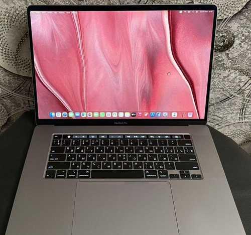 MacBook Pro 16 i9 2TB 64GB 8GB Видеокарта