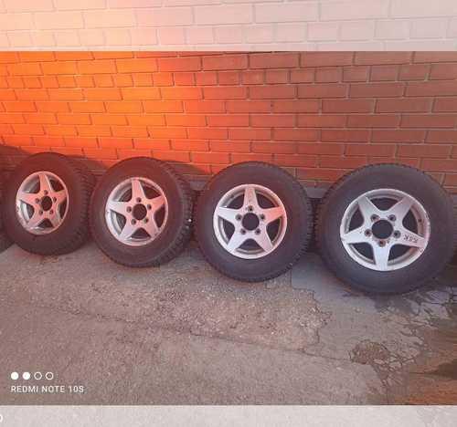 Accelera 651 2.25/4.5 R4 19B