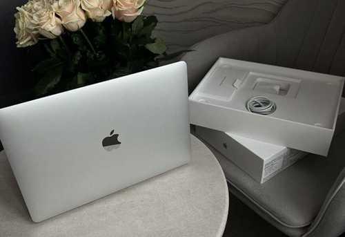 Новый Apple MacBook (M1) 8 гб, 256 гб, серебристый