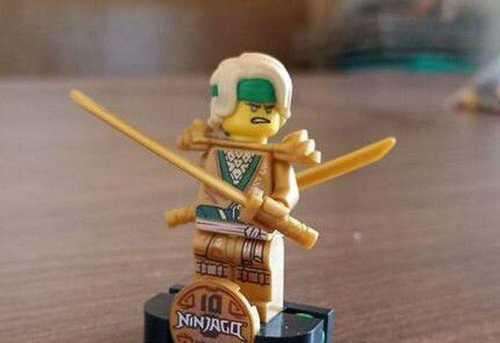 Lego ninjago минифигурка Злотого Ллойда Гармадона