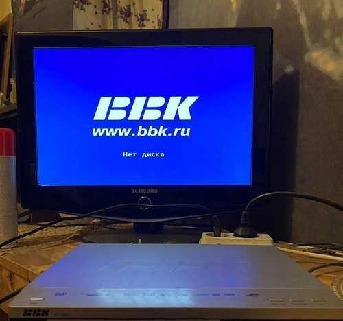 DVD плеер BBK DV118SI