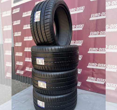 Michelin Pilot Sport 4 305/30 R21 104Y