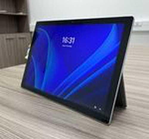 Планшет Microsoft Surface Pro 7+