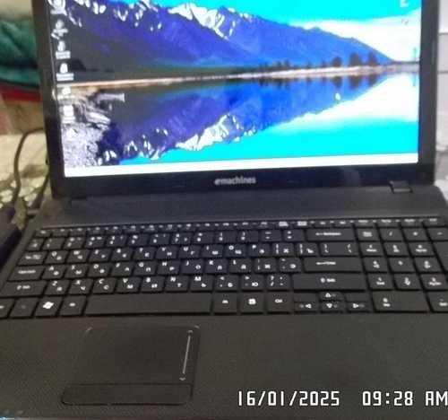 EMachines E729 (Acer)