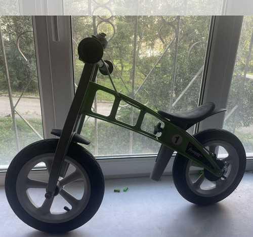 Беговел firstbike