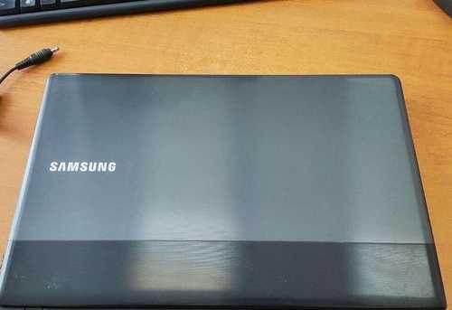 Samsung np300e5x i3,geforce620, ssd,8gb памяти