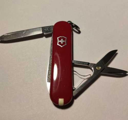 Нож брелок Victorinox Classic SD